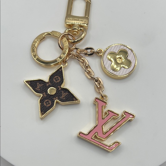 Upcycled | Accessories | 75 Lv Pink And Gold Monogram Key Holder | Poshmark